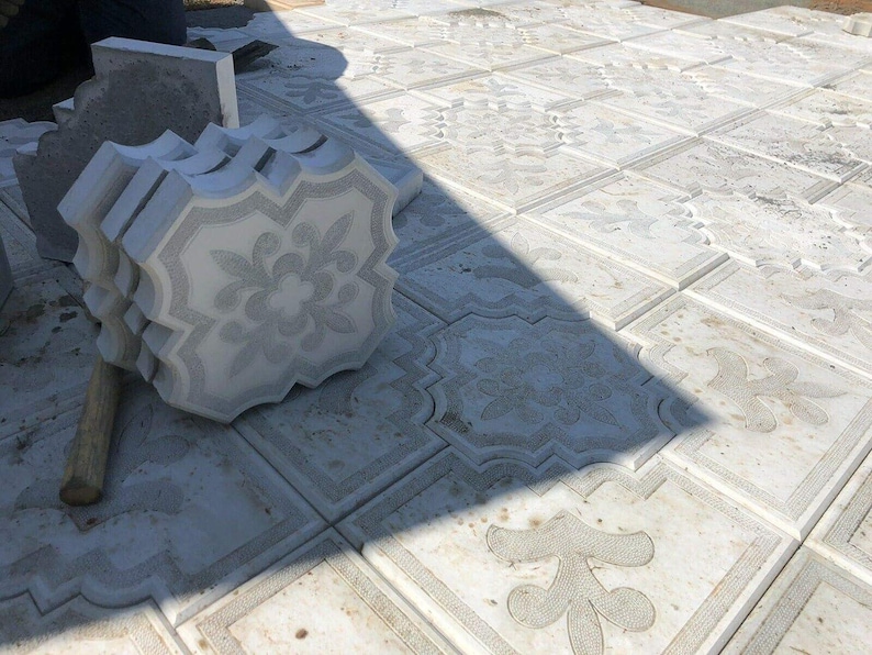 Clover - Plastic Mold for Concrete Paving Slabs and Garden Walkway or ...