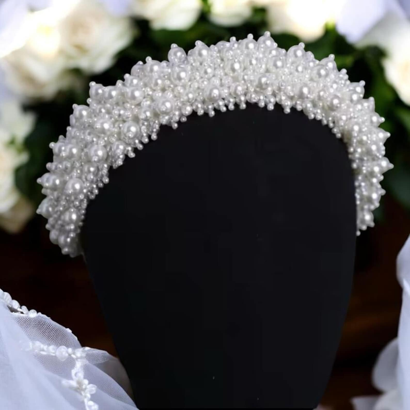 Diadema de perlas para novia con lazo de tul • Diadema ancha con ...