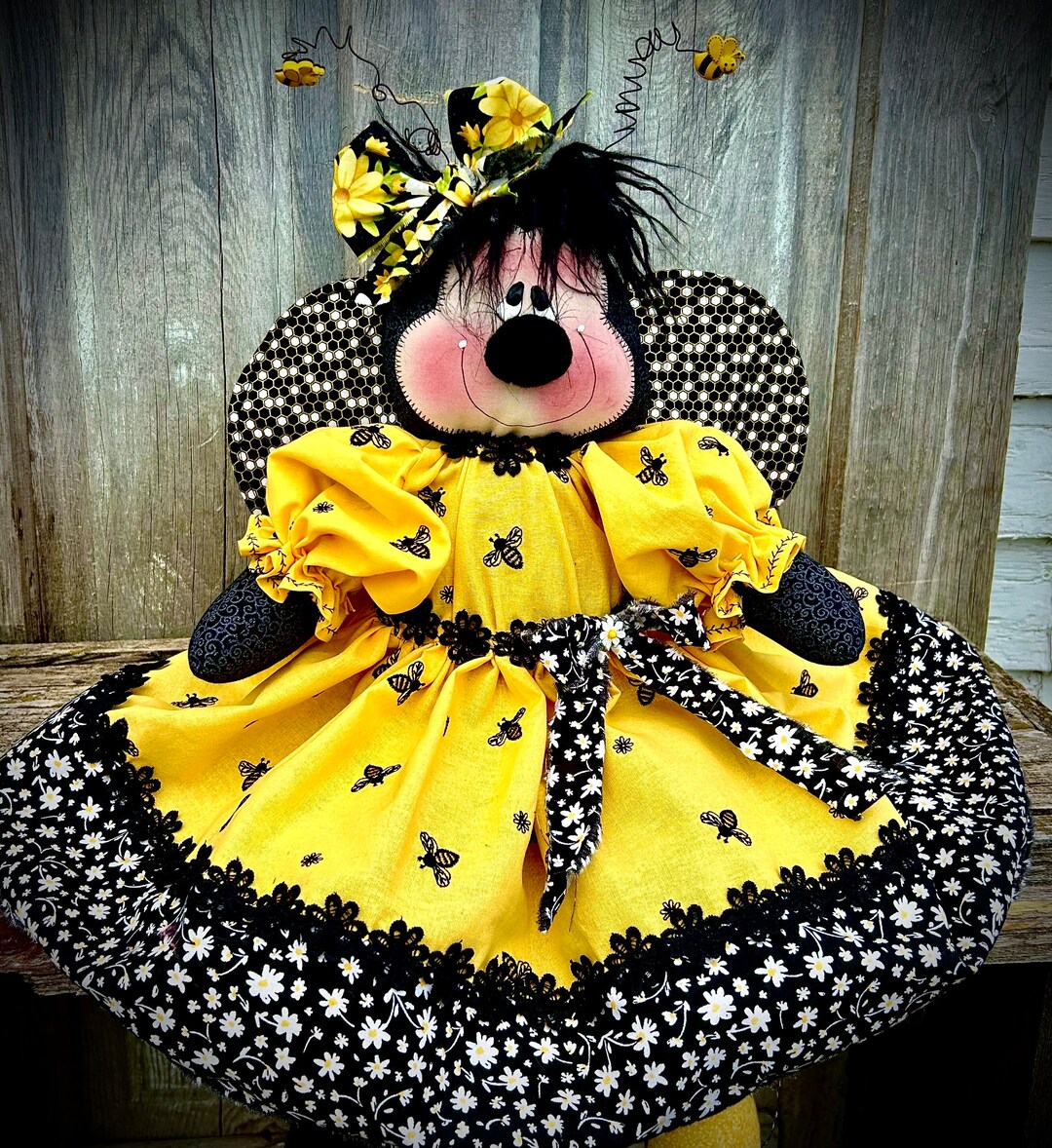 Bee-u-tiful Bea Bumblebee - Etsy