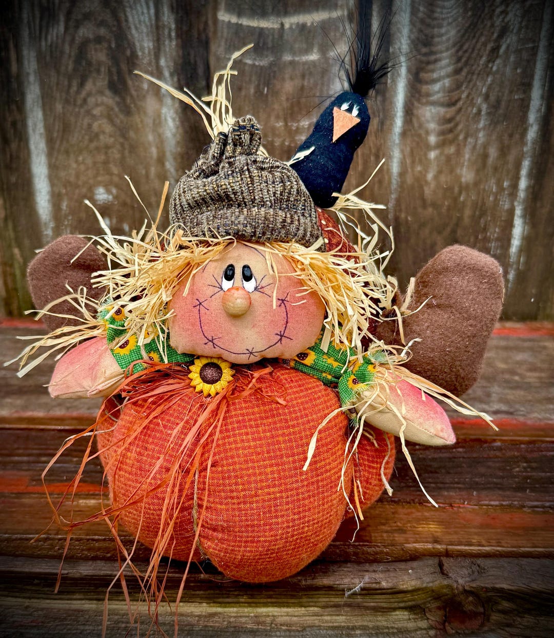 Just Hanging Out Scarecrow - Etsy
