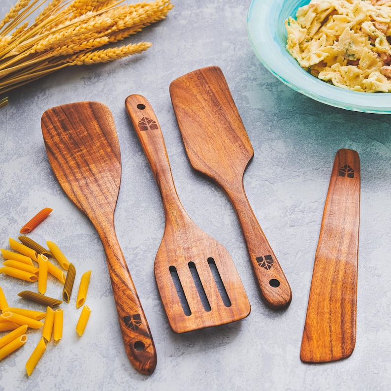 Teak Wooden Utensil Set: Natural Kitchen Spatulas, Paddle, Turner ...