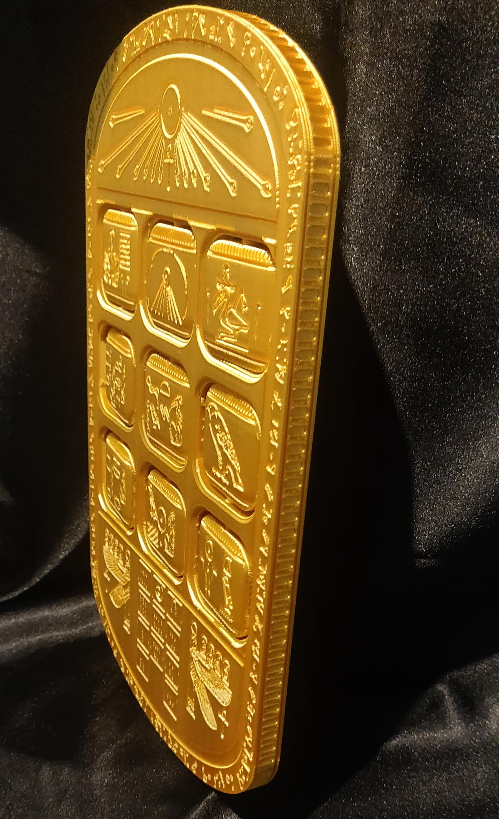Tablet of Ahkmenrah, Night at the Museum Prop Replica With Rotating ...