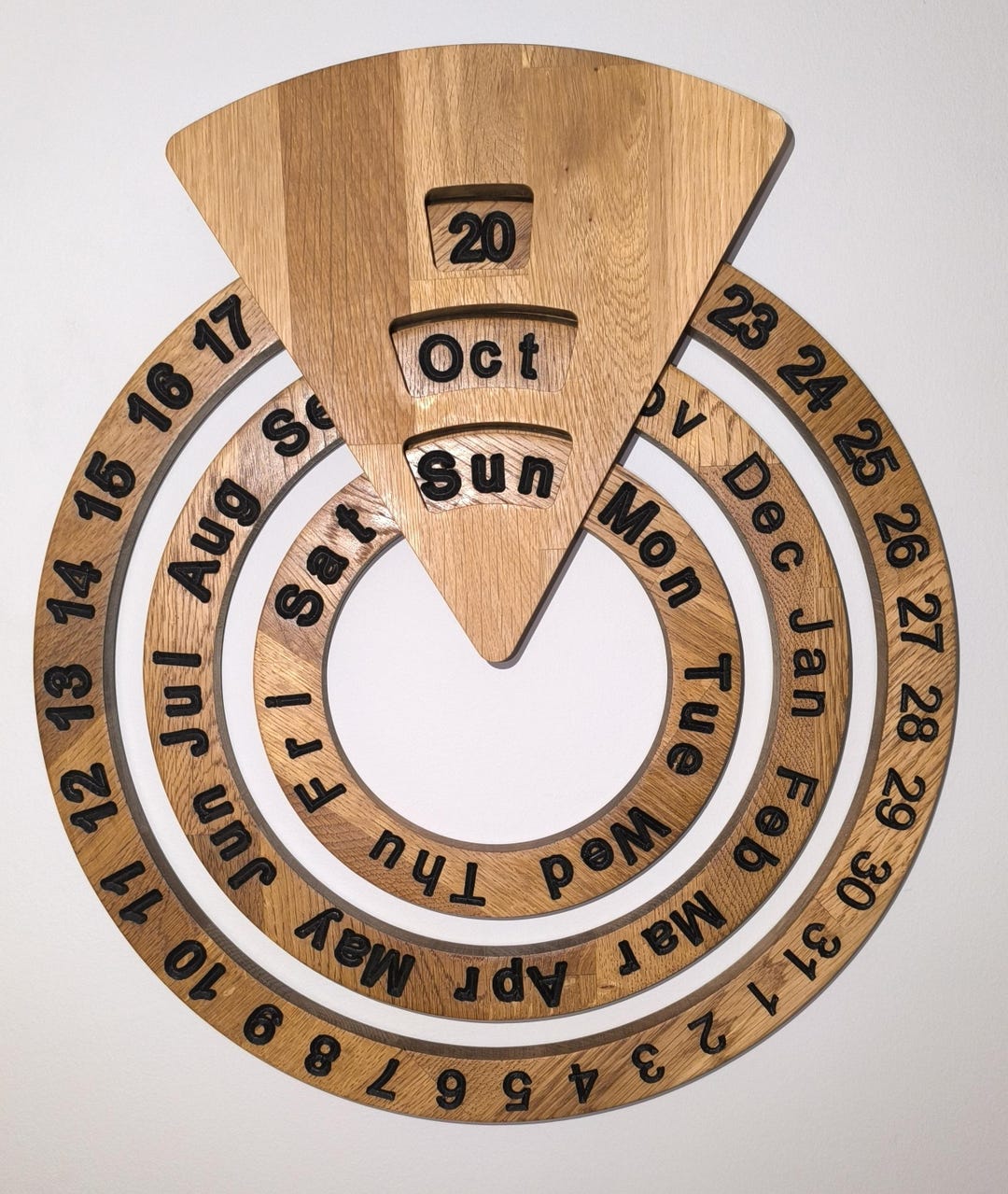 Woodpecker Wooden Perpetual Calendar, Wall Spinning Calendar, Forever ...