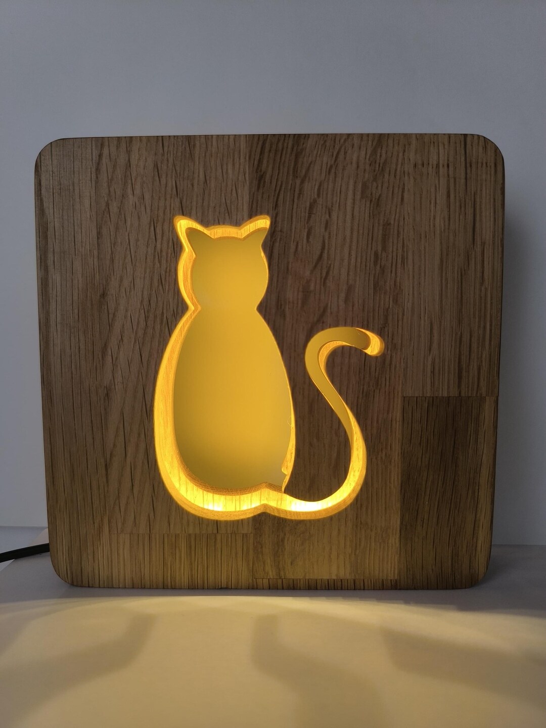 Handmade Oak Wood Cat Night Light: USB Bedside Table Decor - Etsy
