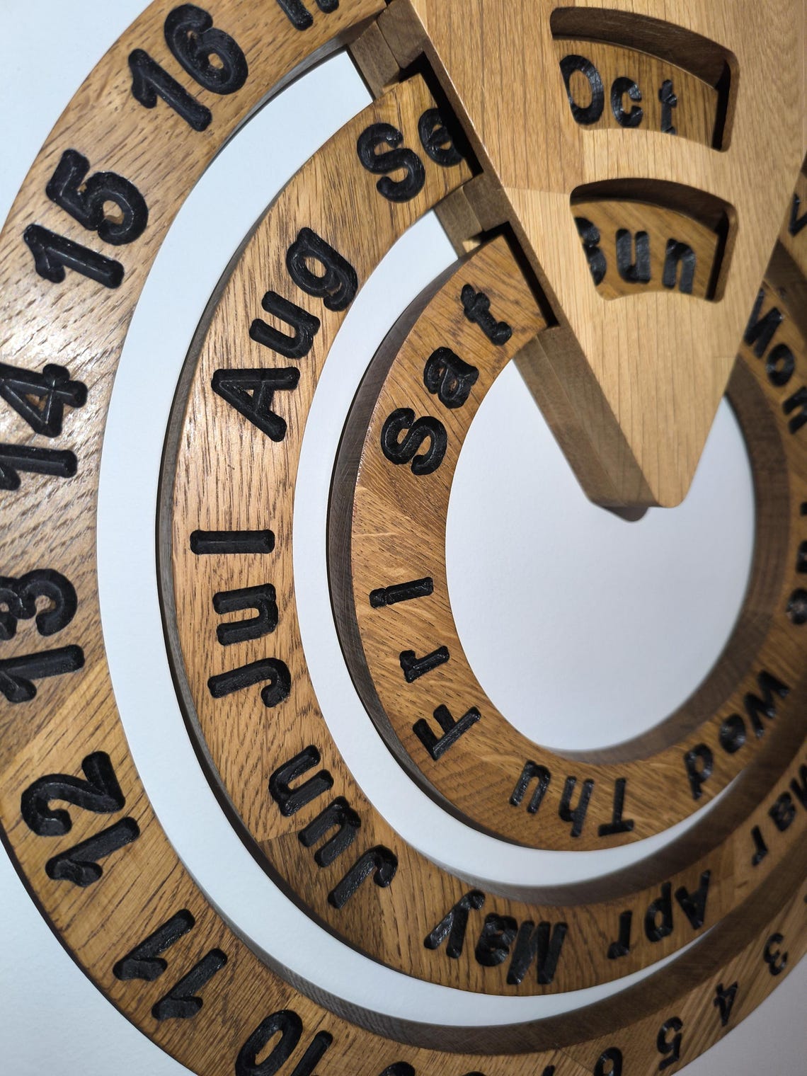 Woodpecker Wooden Perpetual Calendar, Wall Spinning Calendar, Forever ...