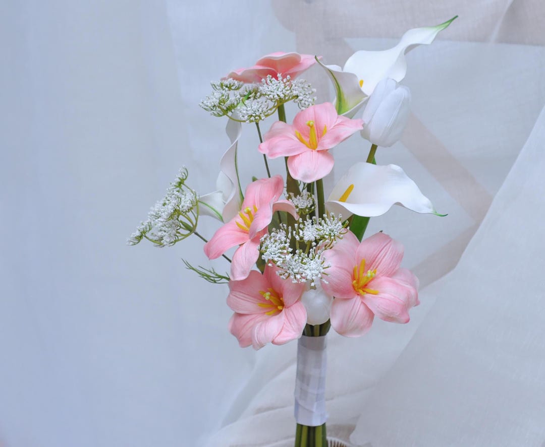 EVA Calla Lily Flower Bouquet, Tulip Floral Arrangements – Perfect for ...