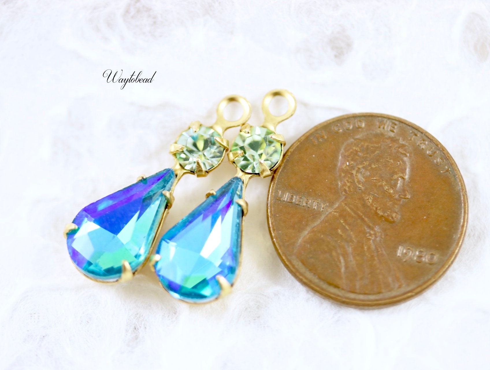 Aurora Borealis Glass Drops Pear Shaped Set Stones 1 Ring Raw Brass ...