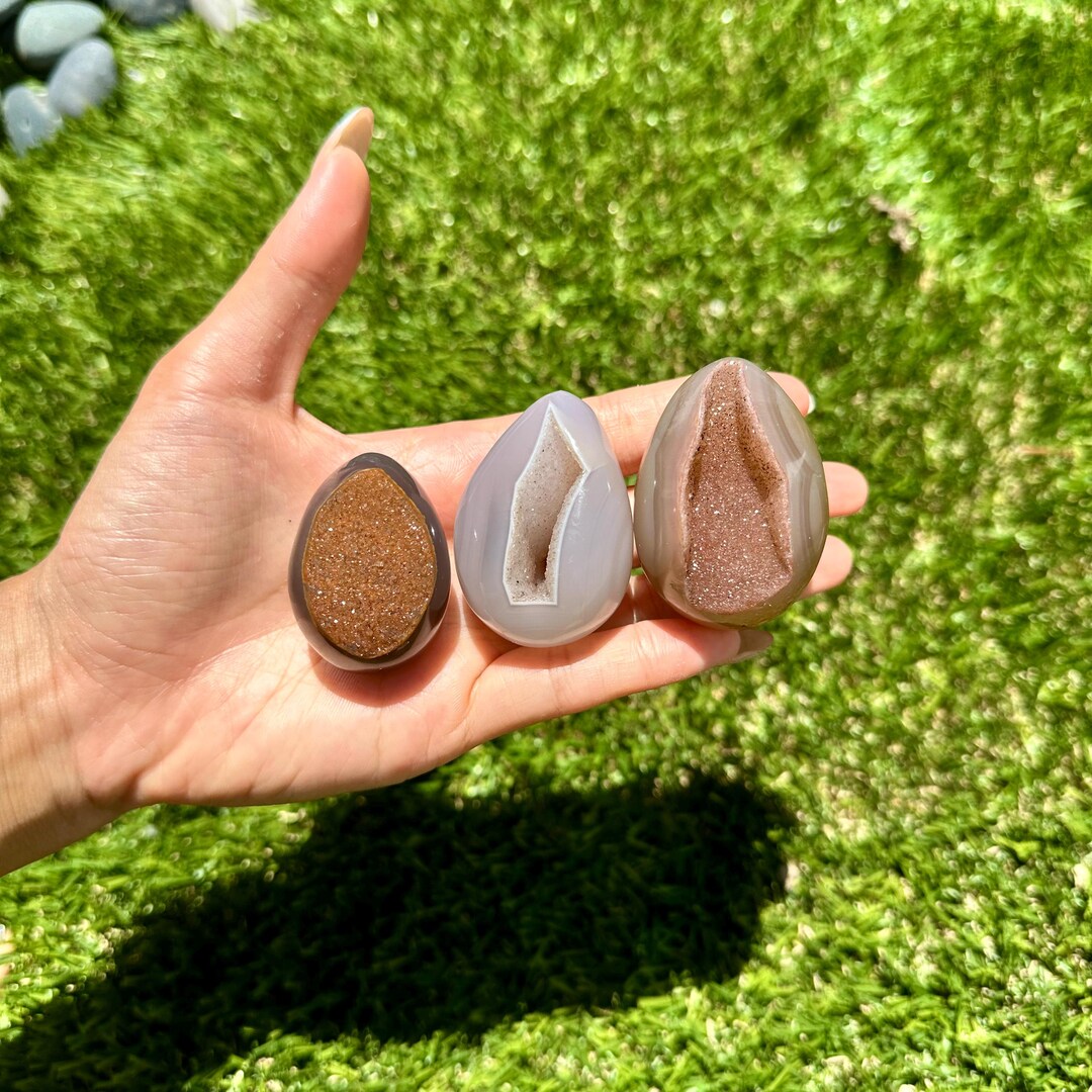 Mini Druzy Agate Dragon Egg, Agate Carving, Druzy Agate, Cute Crystal ...