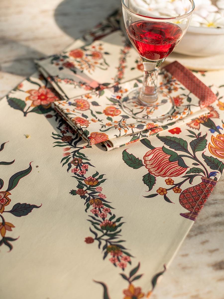 Gamla Ivory Table Linen With Floral Print – White & Maroon Design, 100% ...