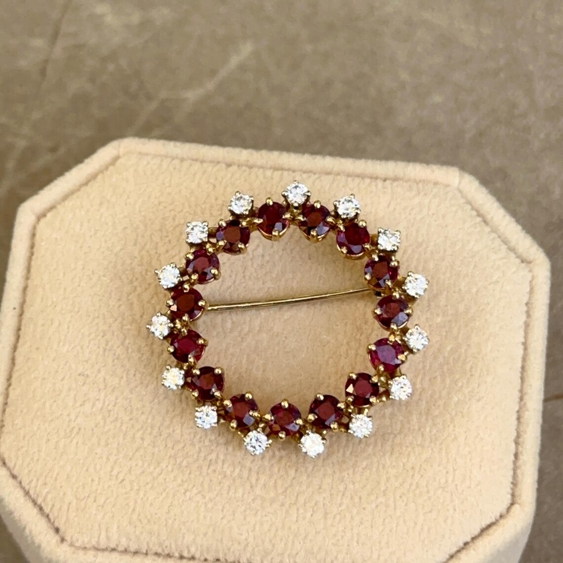 18K Yellow Gold Ruby Diamond Circle Pin Brooch Vintage - Etsy