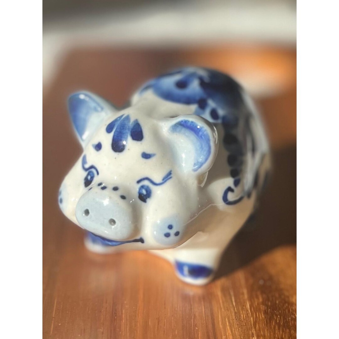 Vintage Blue White Porcelain Gzhel Pig Piglet Adorable Figurine Russian ...