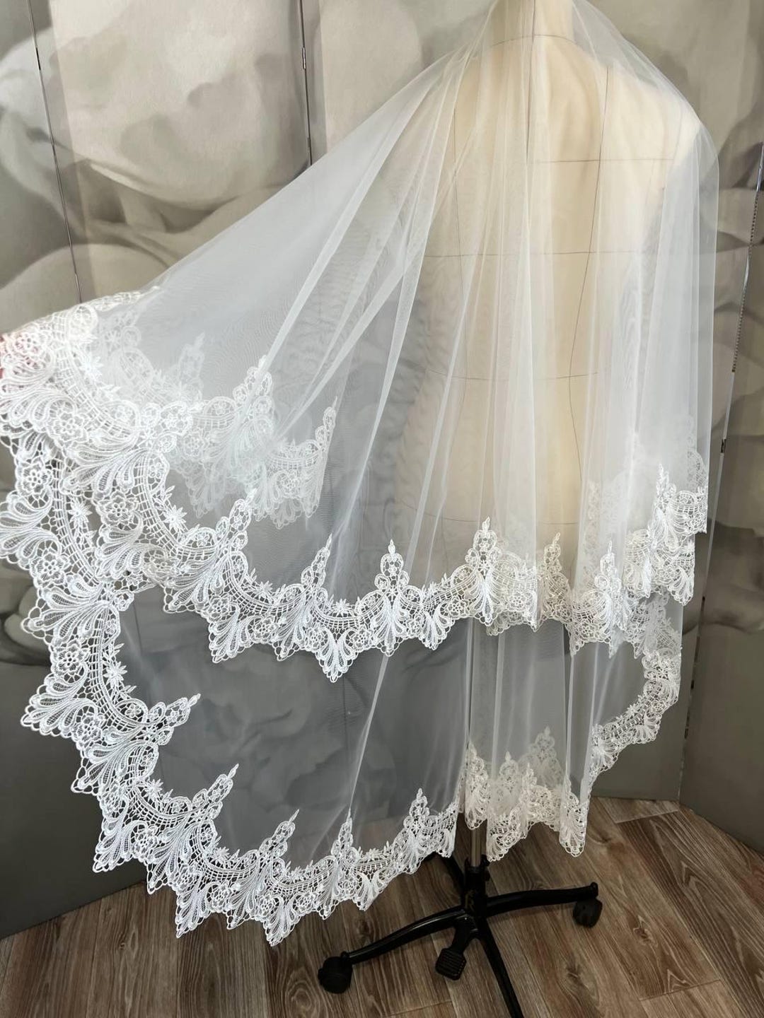 Wedding Veil With Lace Edge, Lace Wedding Veil, Lace Wedding Veil, Lace ...