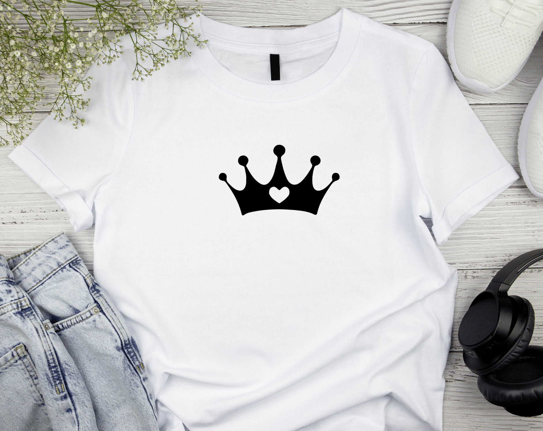 Crown Svg - Elegant Crown SVG & PNG - Royal Crown Line Art for Crafting ...