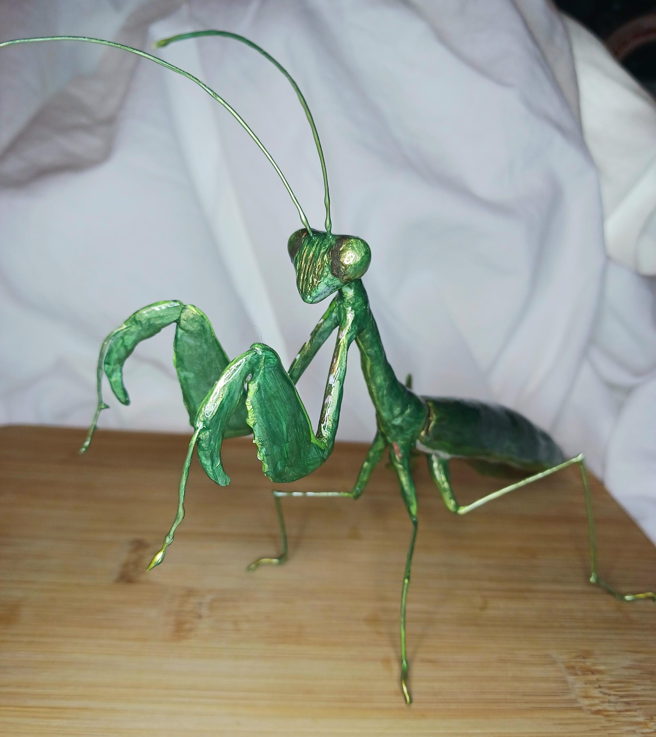 Realistic Lifelike Handcrafted Clay & Wire Praying Mantis Sculpture - Etsy