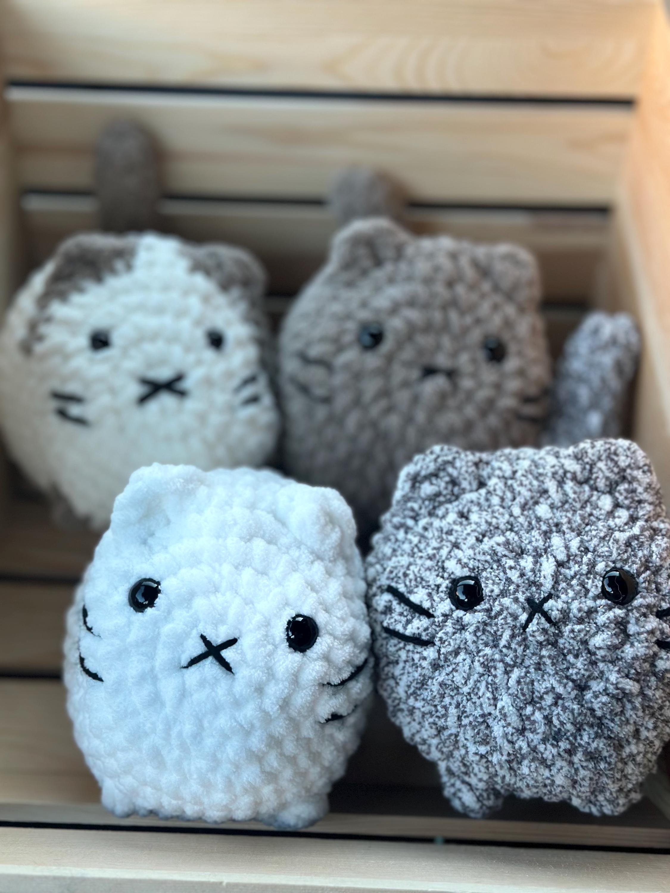 Cat Crochet Plushie Amigurumi, Cat Loaf - Etsy