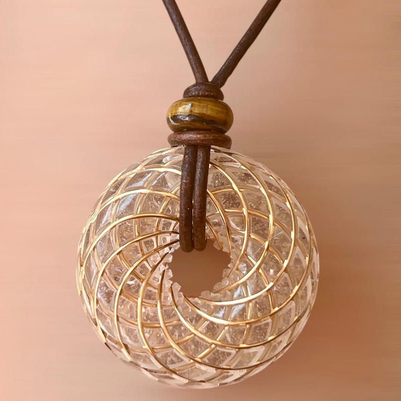 Glass torus - Etsy.de