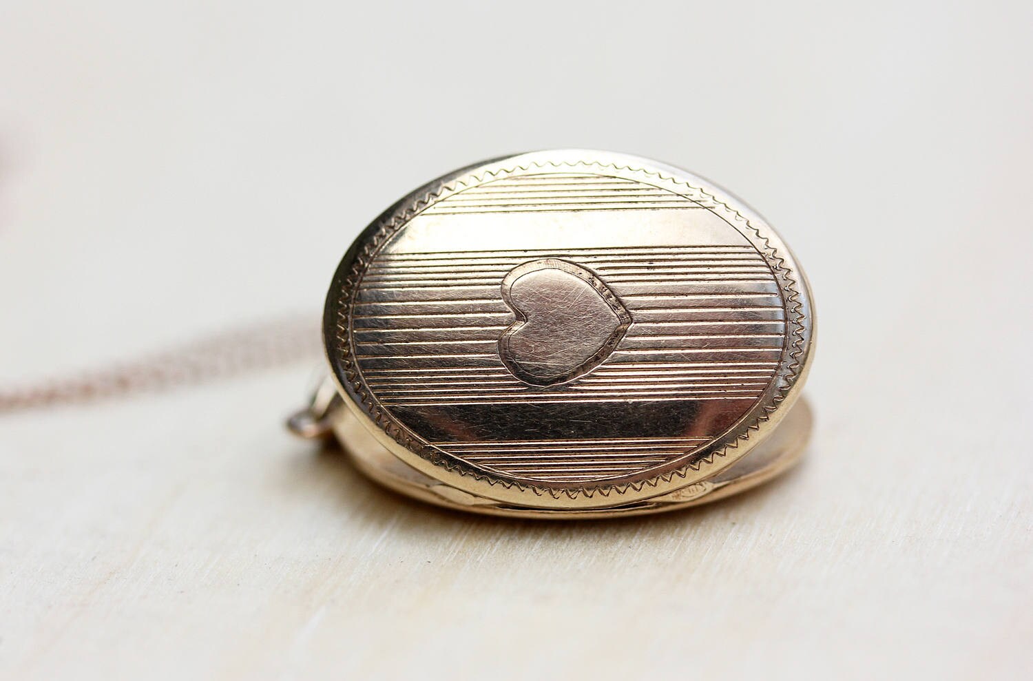 Locket Necklace Gold 10K Gold Locket Oval Gold Locket Pure - Etsy