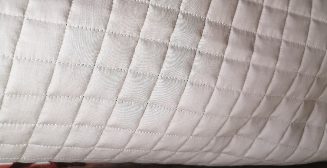 110 Wide Yard White Colored Square Box Double Sided Quilted Fabric Bolt ...