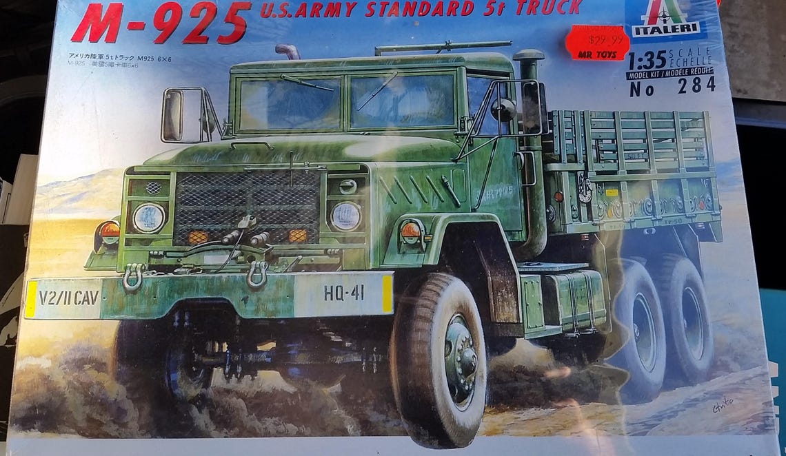 Plastic SCALE MODEL Kits Vintage, Antique Hobby Bus, Military Truck Car ...