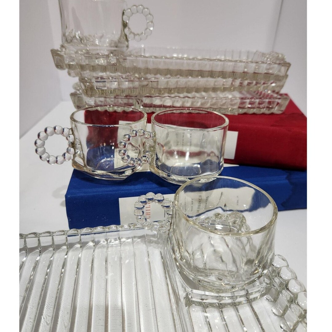 Vintage 1950s Hazel Atlas Snack Serving Set for 4 | Cups and Plates ...