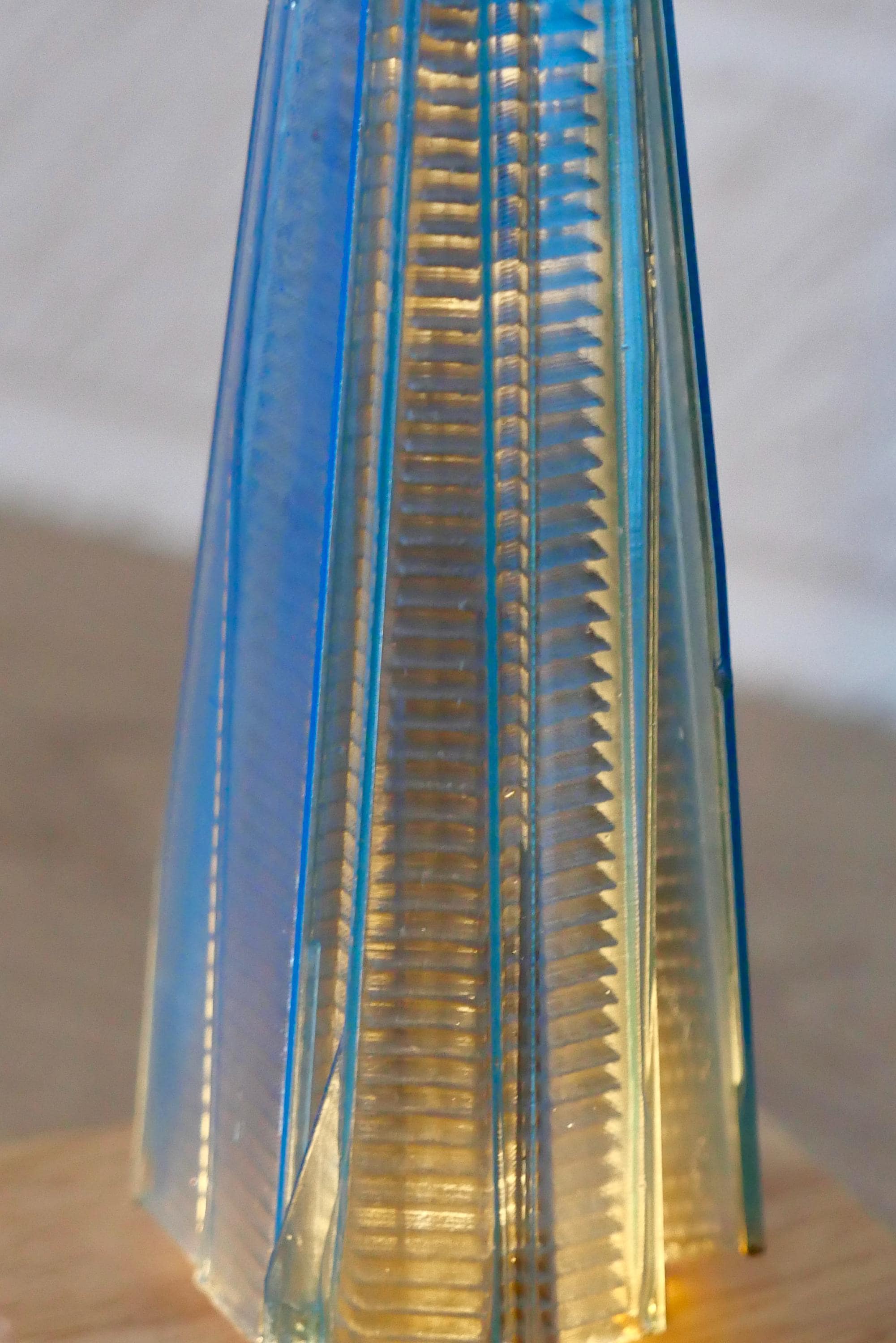 The Shard Scale Model Architectural Illuminated Desk Light |made-to ...