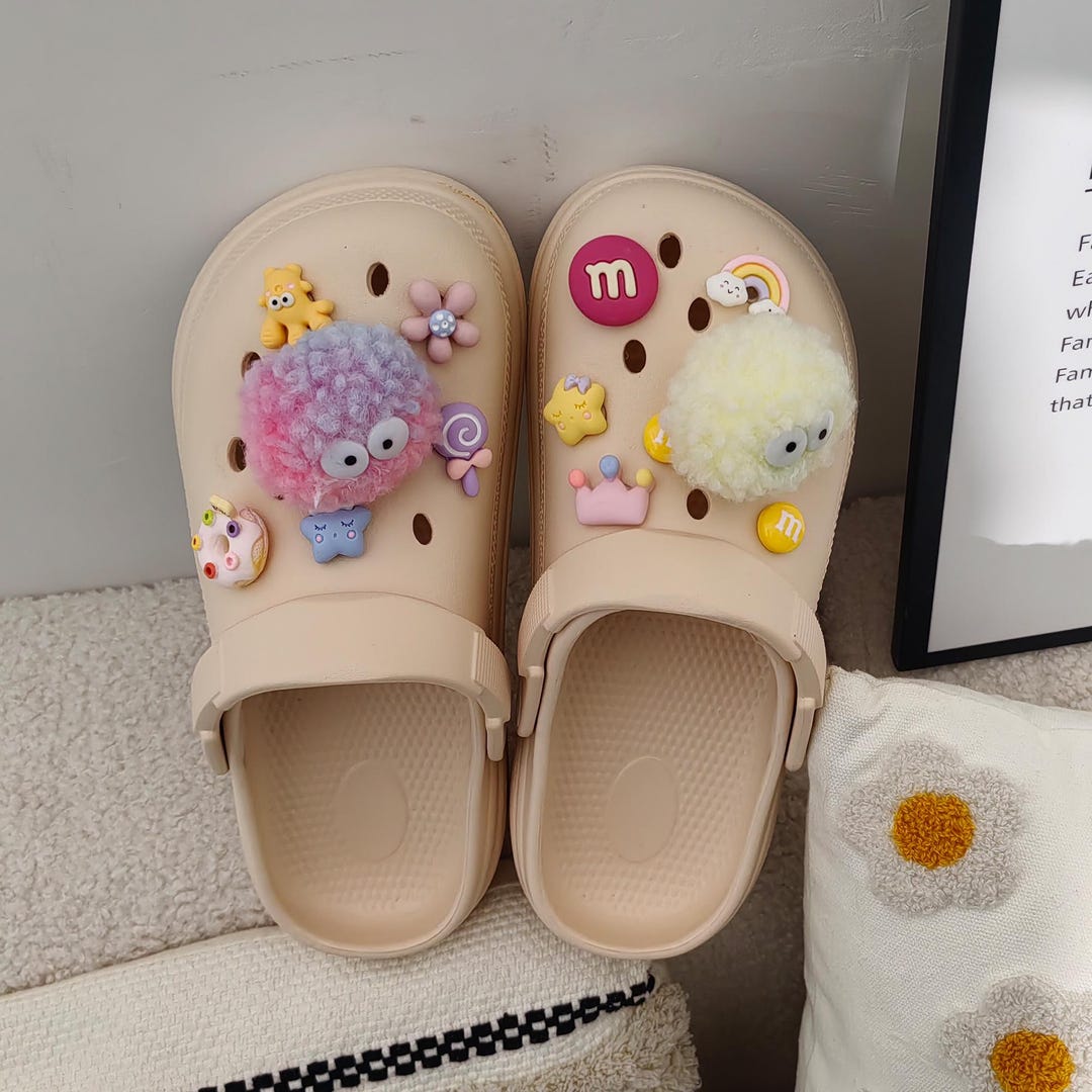 Set of 13 Adorable Plush Ball Soft and Squishy Shoe Charm Sets Winter ...