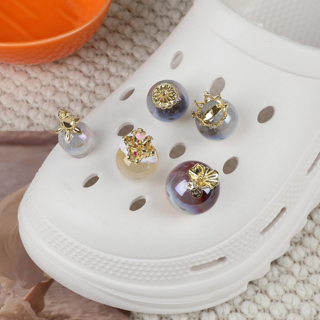 Star Series Crocs Accessories Star Glass Beads With Castle and Crown ...