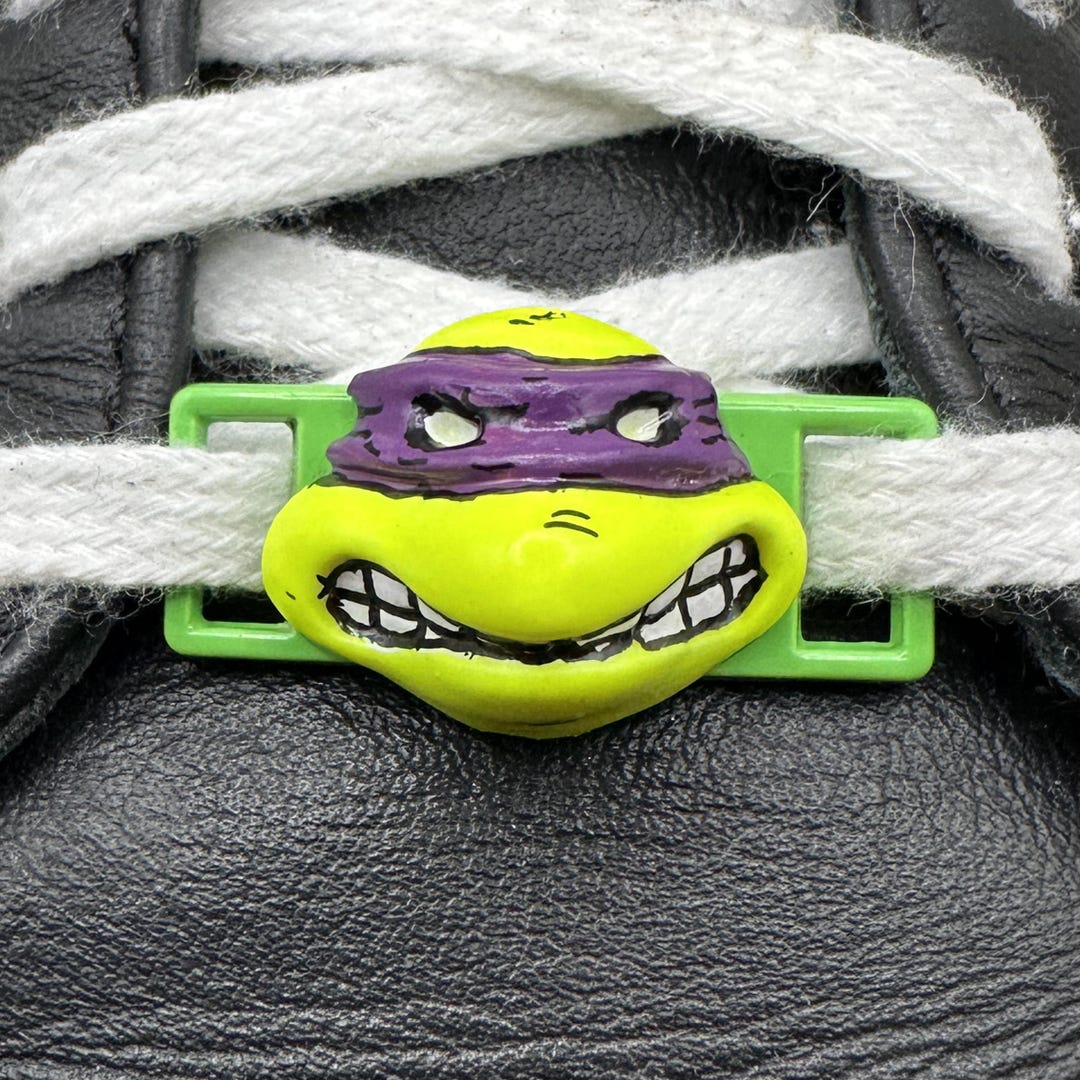 TMNT Ninja Turtles Donatello Comic Style Shoelace Charms, Ninja Turtles ...