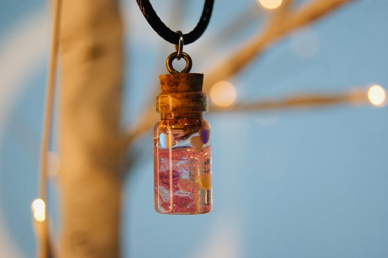 Angeldust Potion Pendant Necklace - Cute Jewlery Witch Wizard Unique ...