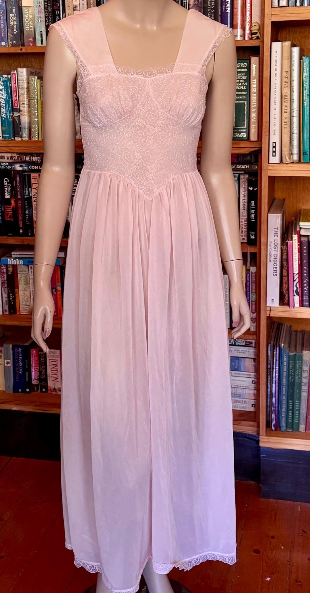 Vintage Nightgown or Petticoat / Circa 50’s 60’s / Nylon / Nightwear ...