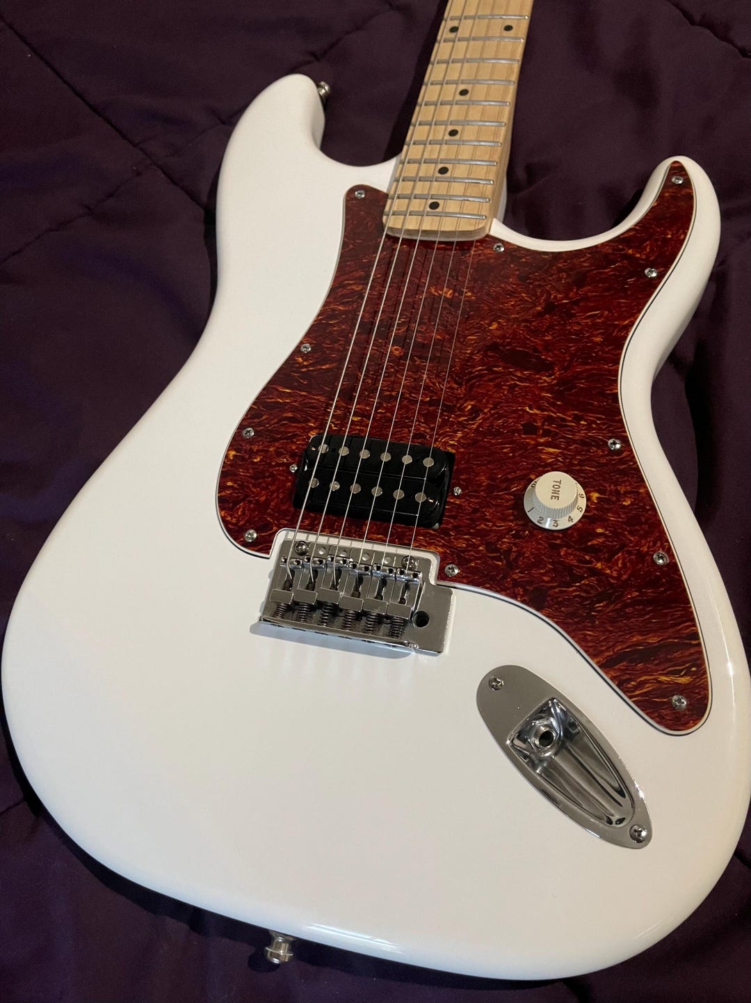GD Guitars Arctic White Strat Style Guitar: GD Gamsbucker Pickup, Gig ...