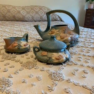 3 Pc ROSEVILLE POTTERY peony Tea Set - Etsy