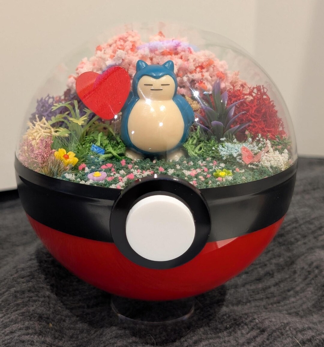 Snorlax Love Pokeball Handmade Pokemon Terrarium. Homemade, Diarama ...