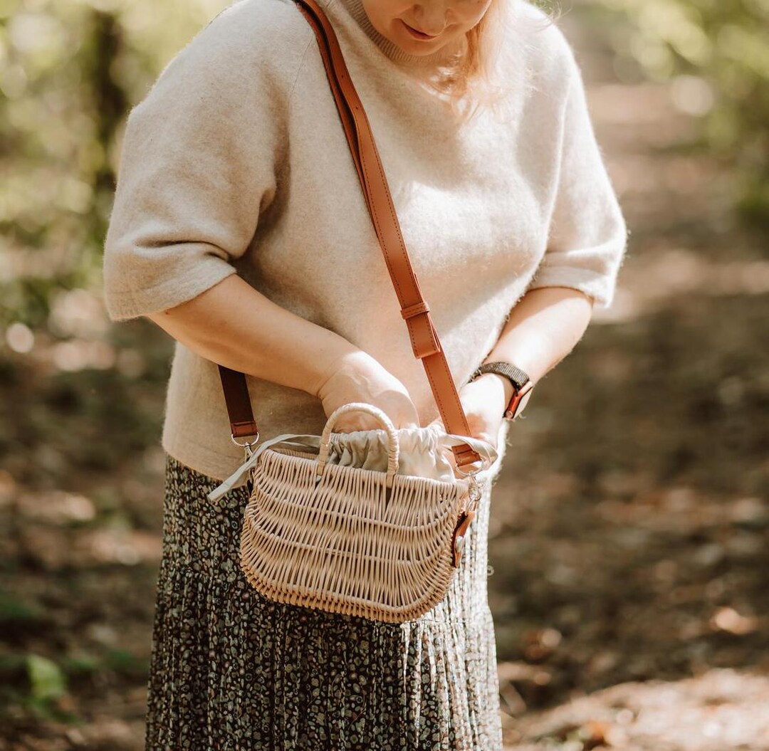 Wicker Crossbody Bag, Handmade Natural Ecru Woman's Bag, Compact ...
