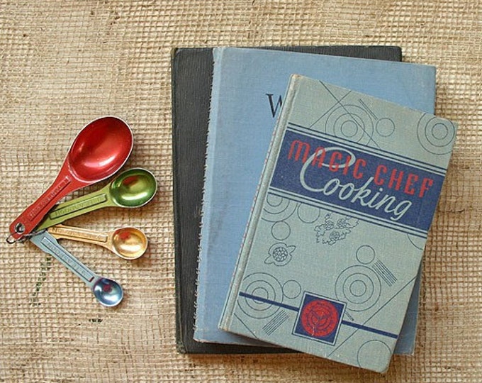 3 Vintage Cook Books Illustrated 1920s 1940s - Etsy