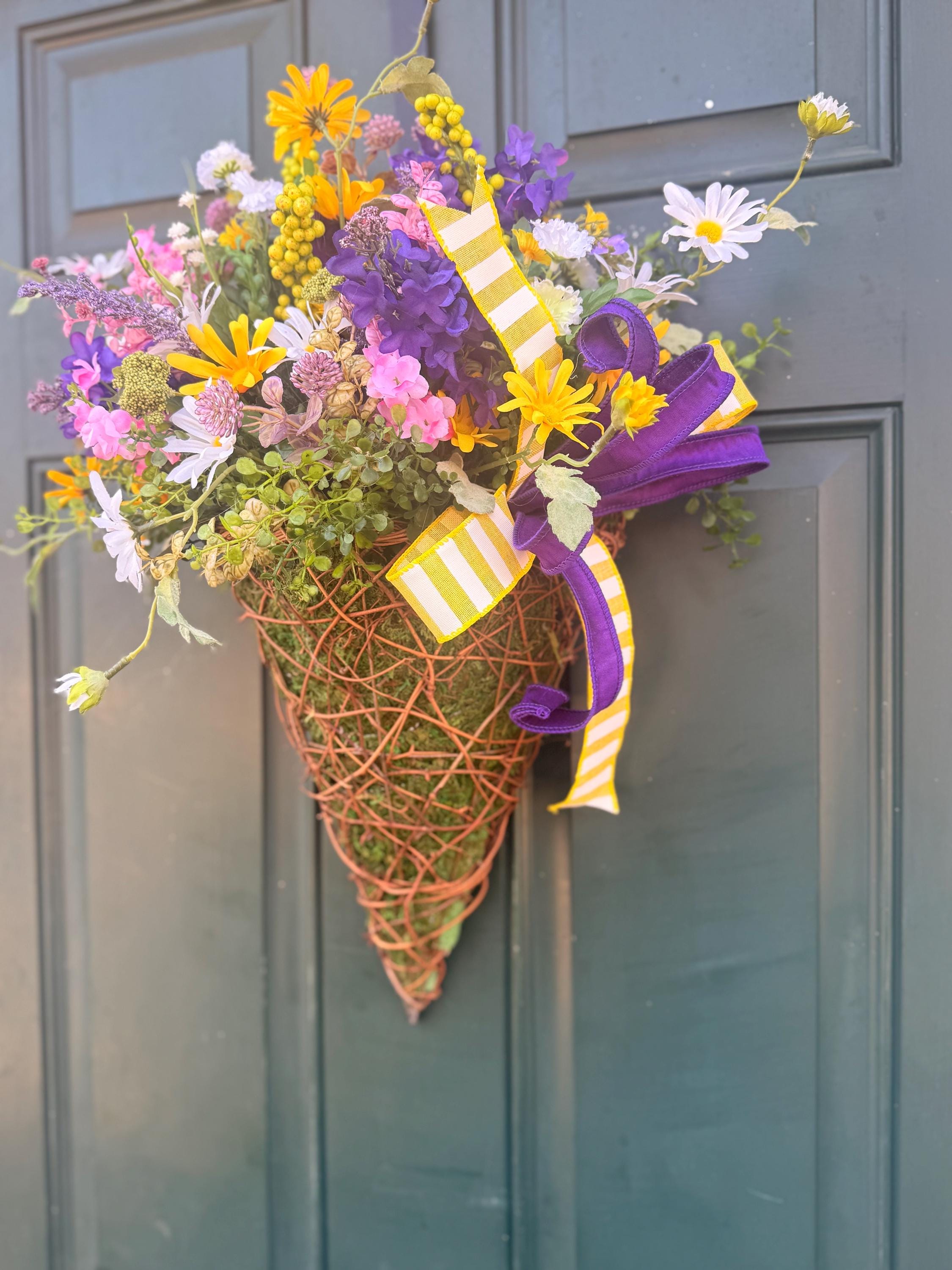 Floral Bouquet Door Hanger - Etsy
