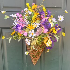 Floral Bouquet Door Hanger - Etsy