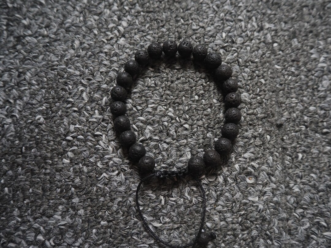 Black Volcanic Stone Bracelet ， Natural Lava Stone Stretchable Length ...