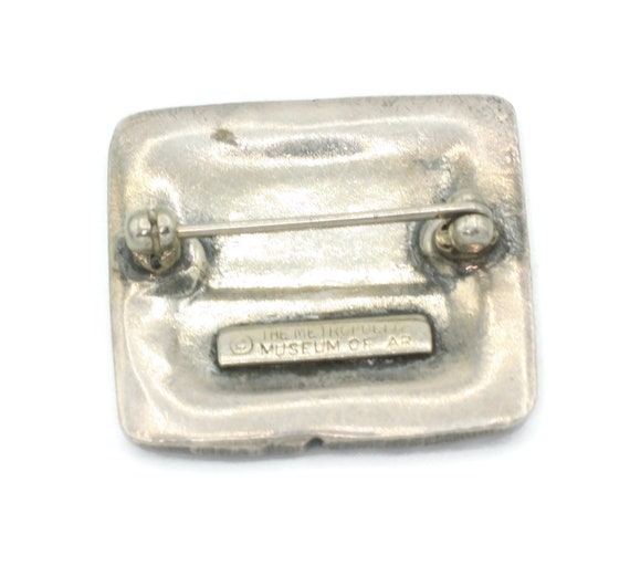 Metropolitan Museum of Modern Art Square Shaped Pin A… - Gem