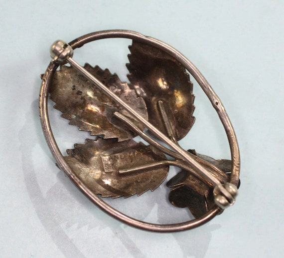 Sterling Floral Pin with Three Leaves Open Oval Frame… - Gem