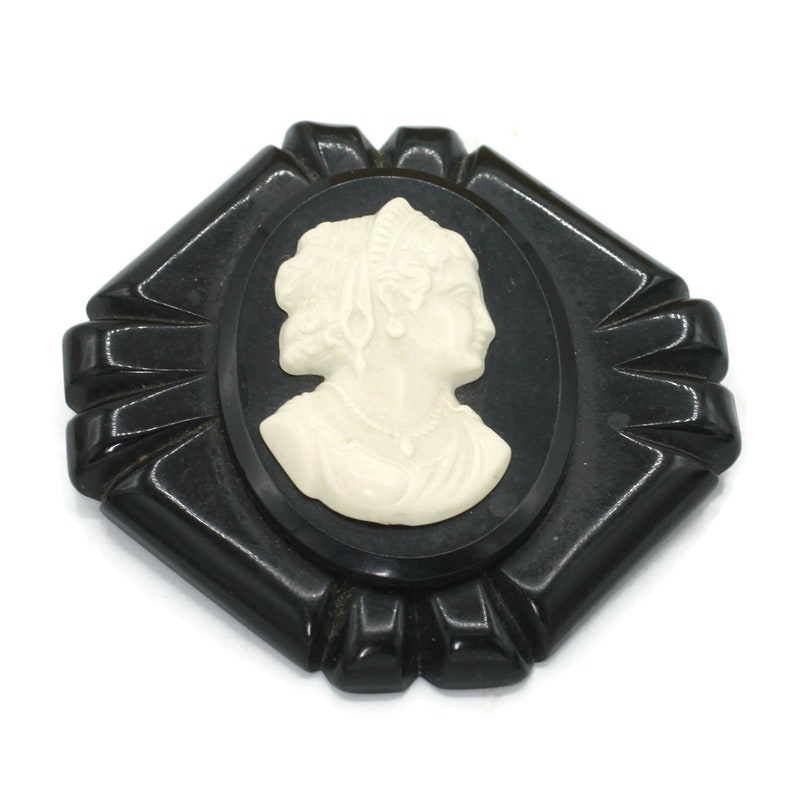 Black Bakelite Cameo - Etsy