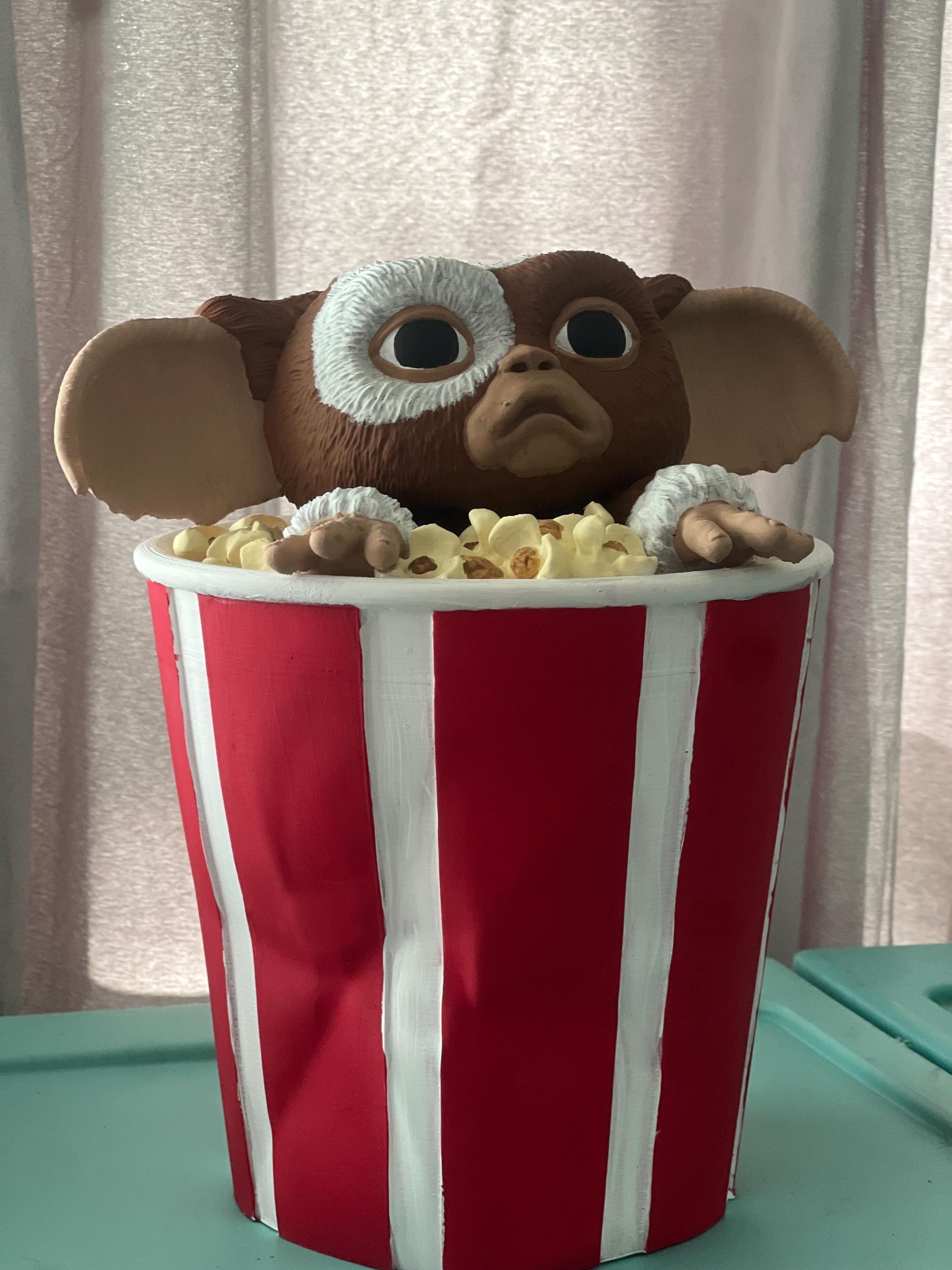 Hand-painted Gizmo Figurine in Popcorn Bucket: 80s Movie Decor - Etsy