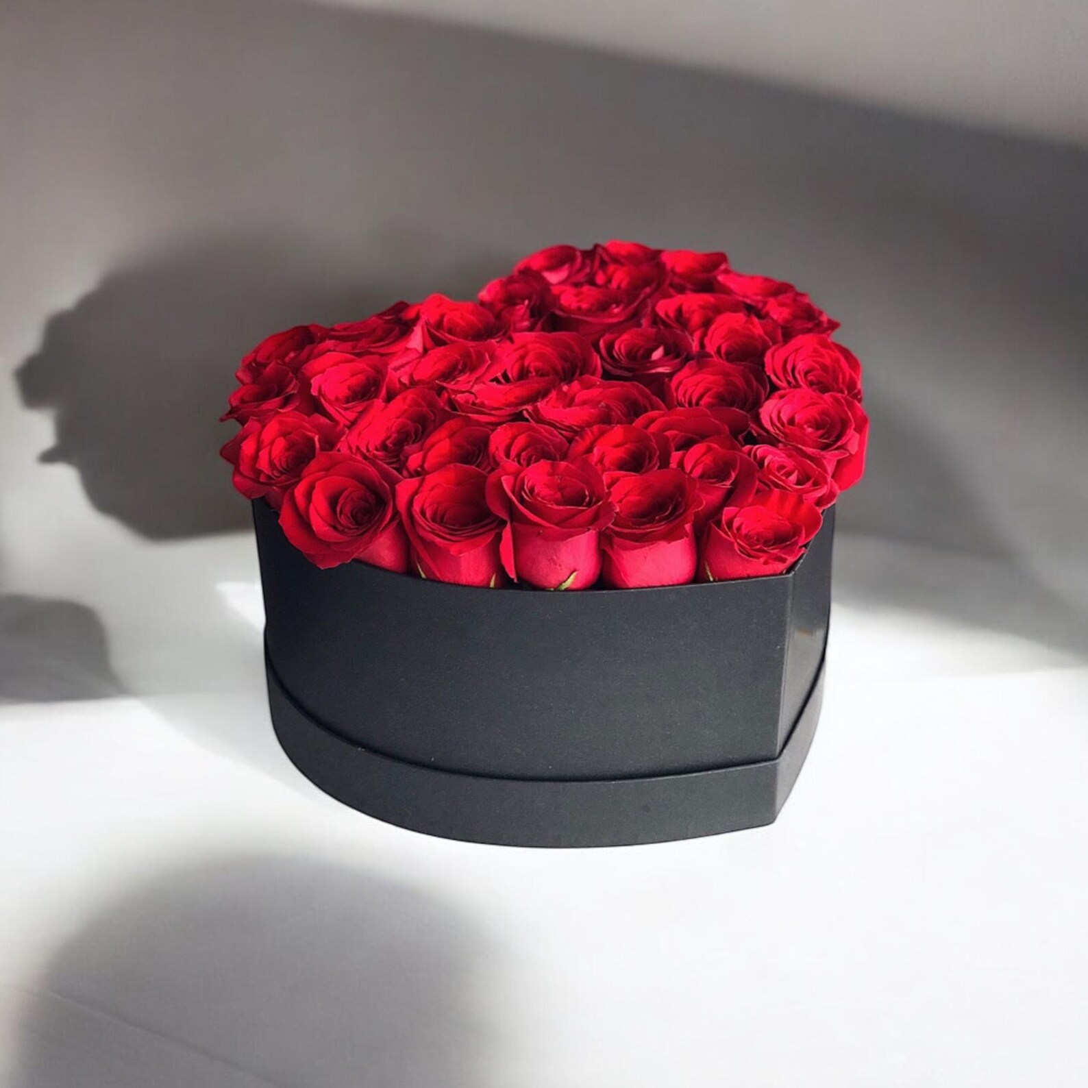 Luxury Red Rose Heart Box: Valentine's Day Flower Arrangement - Etsy