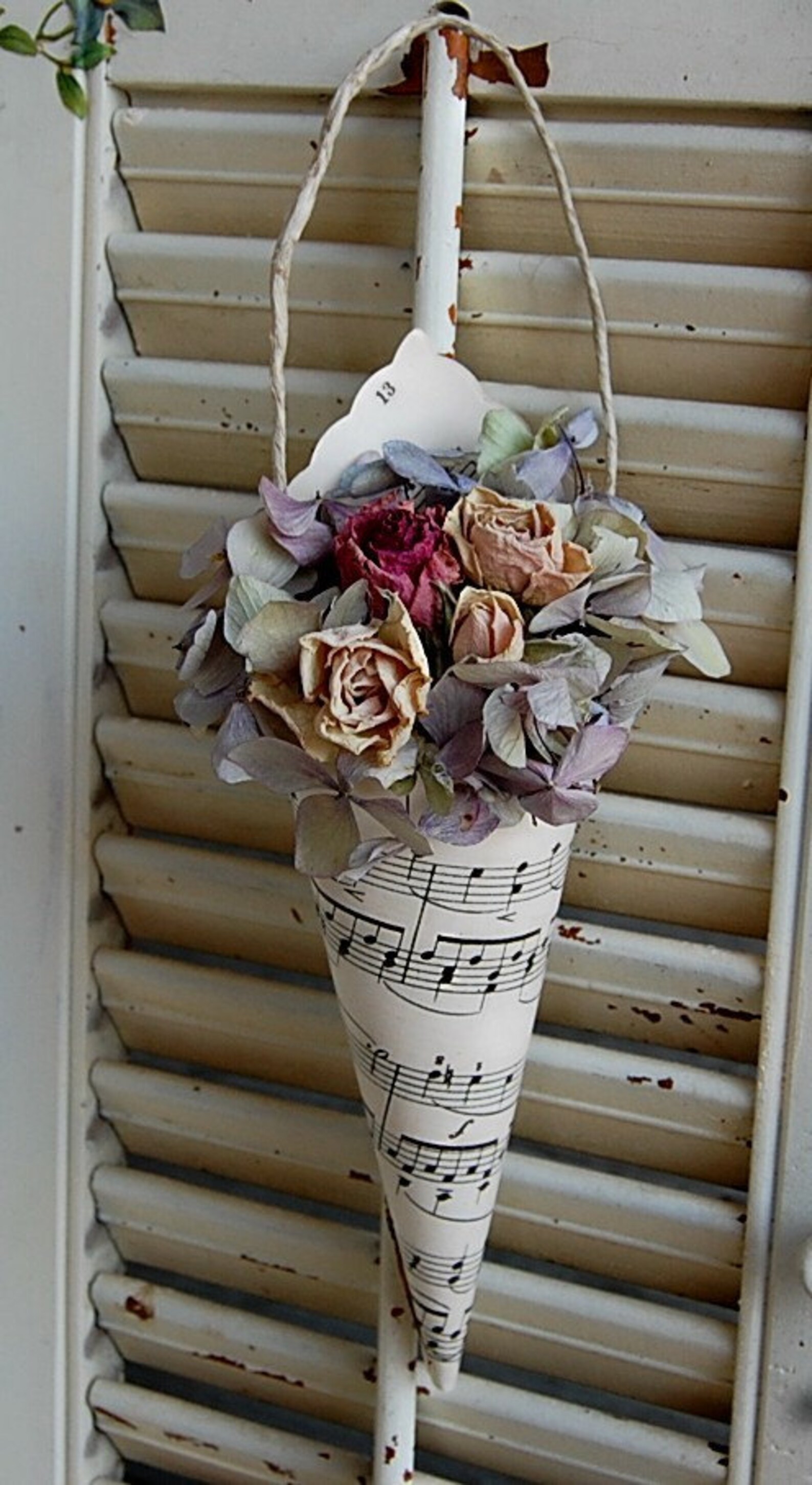 Vintage Hymnal Sheet Music Cone With Dried Roses / Dried | Etsy UK