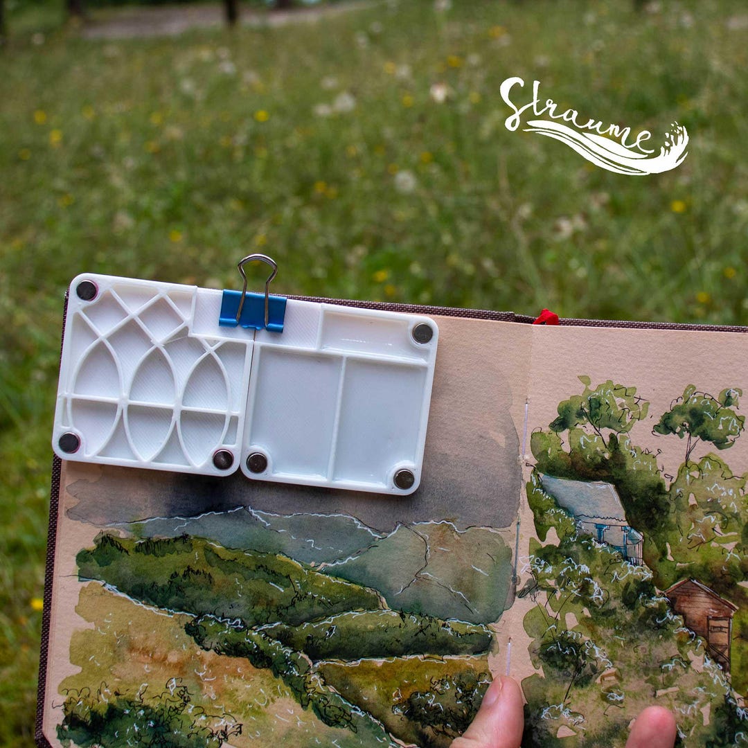 The Ideal Gift for Artists: Compact Watercolor Palette With Ceramic ...