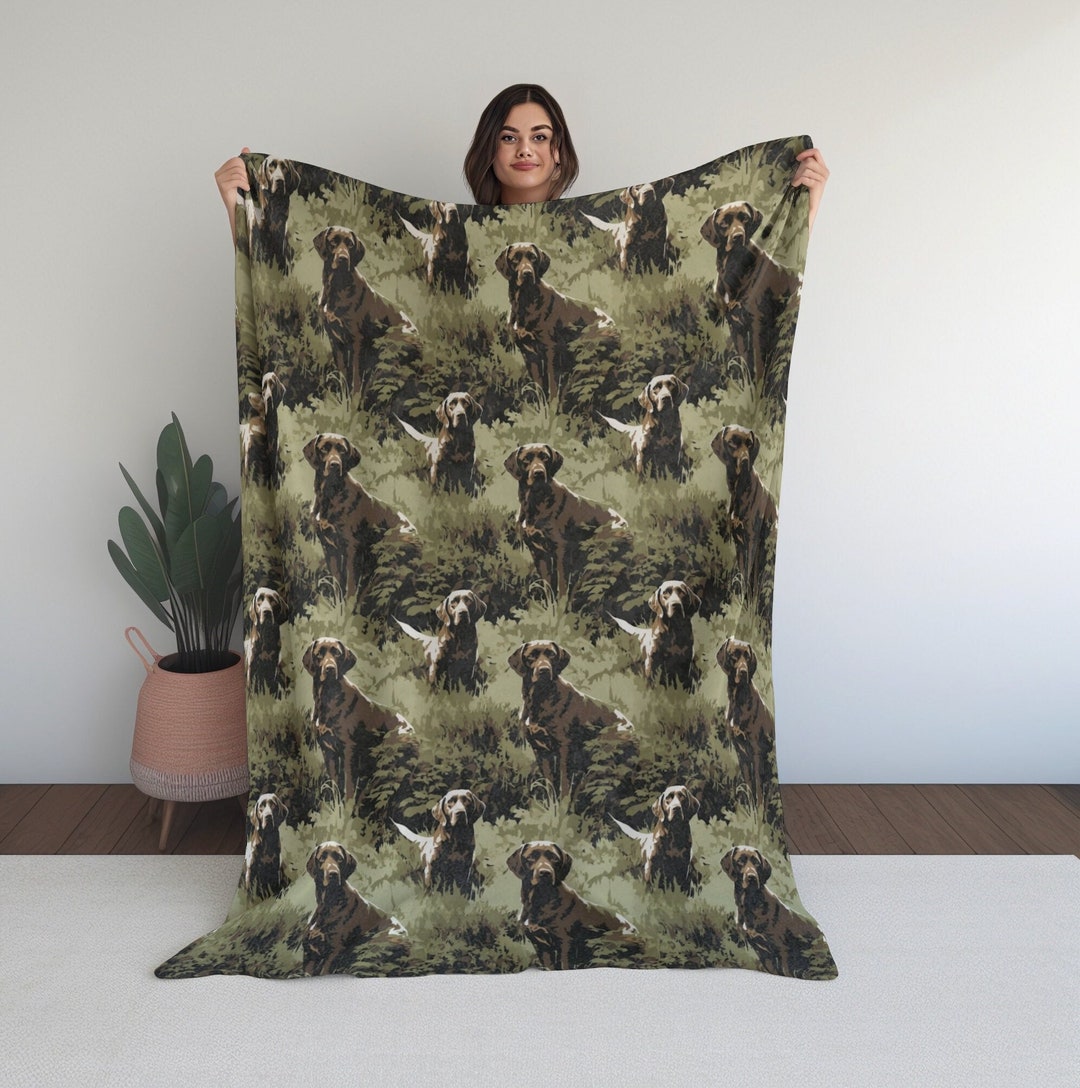 Lab Blanket Gift for Labrador Mom, Labrador Silhouette Hunting, Black ...