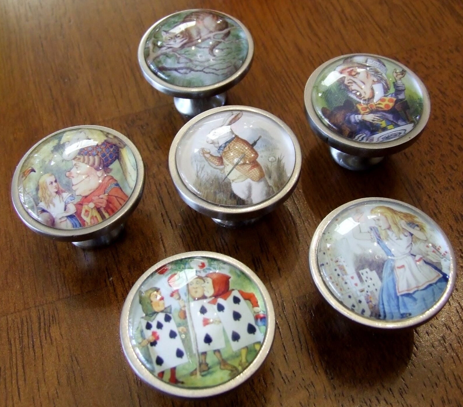 ALICE in WONDERLAND Knobbase OR Insert Fixed or - Etsy