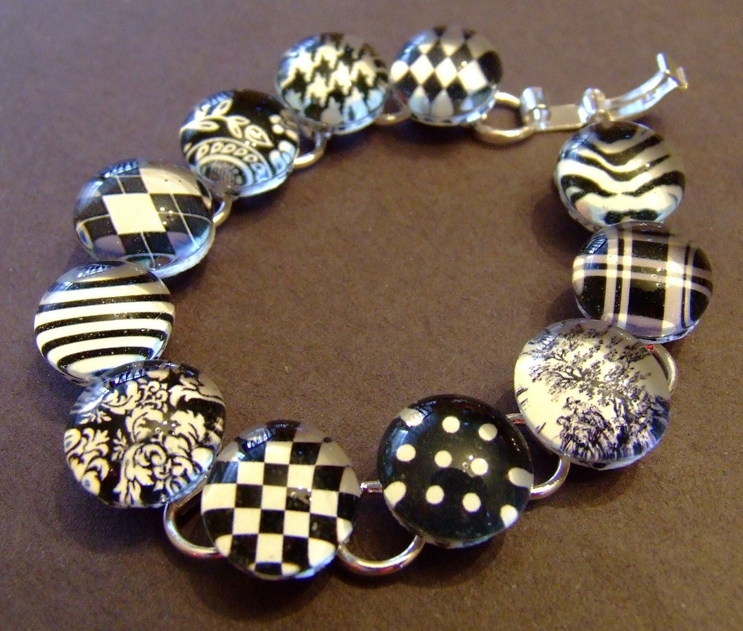 Now With Interchangeable Option BLACK & WHITE BUBBLE Bezel Bracelet ...