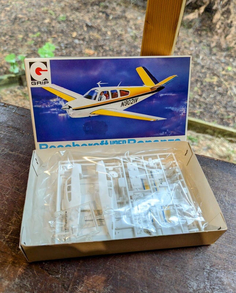 VINTAGE Grip Beechcraft Bonanza Model Aircraft Kit 1:72, 1978 - Etsy