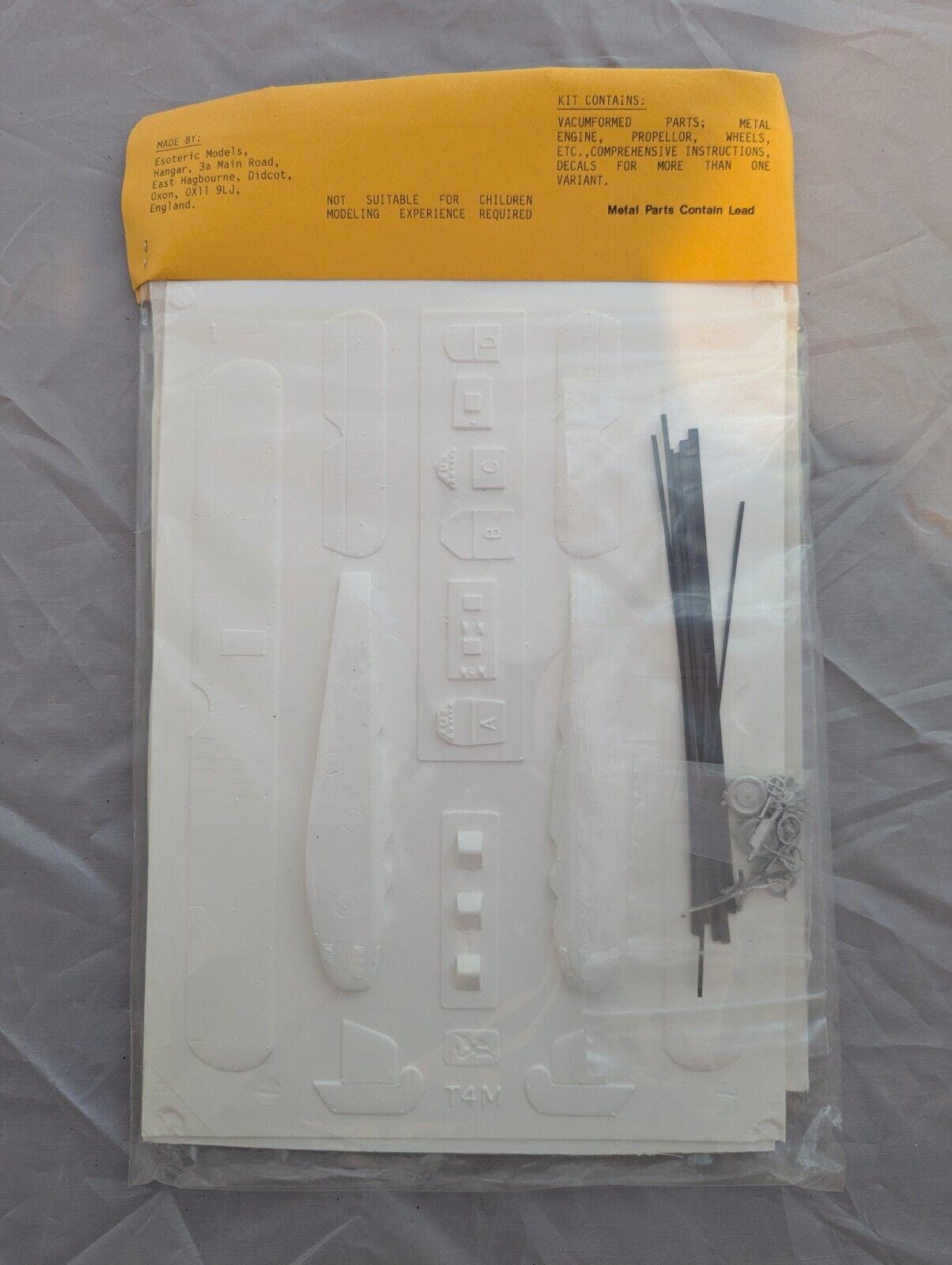 RARE Esoteric Models Torpedo Truck Vac-formed Model Aircraft Kit 1:72 ...